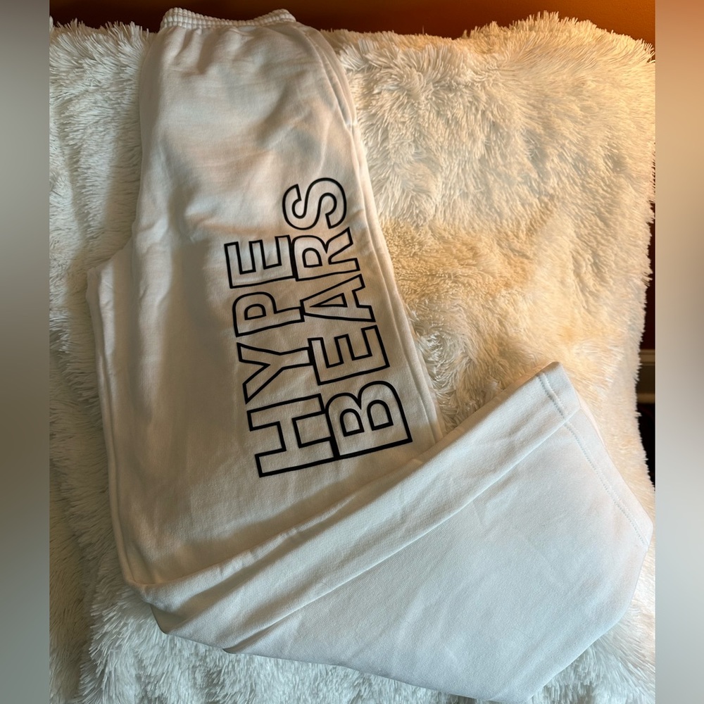 Hype Bears Logo White Sweatpants Size Med - Gem